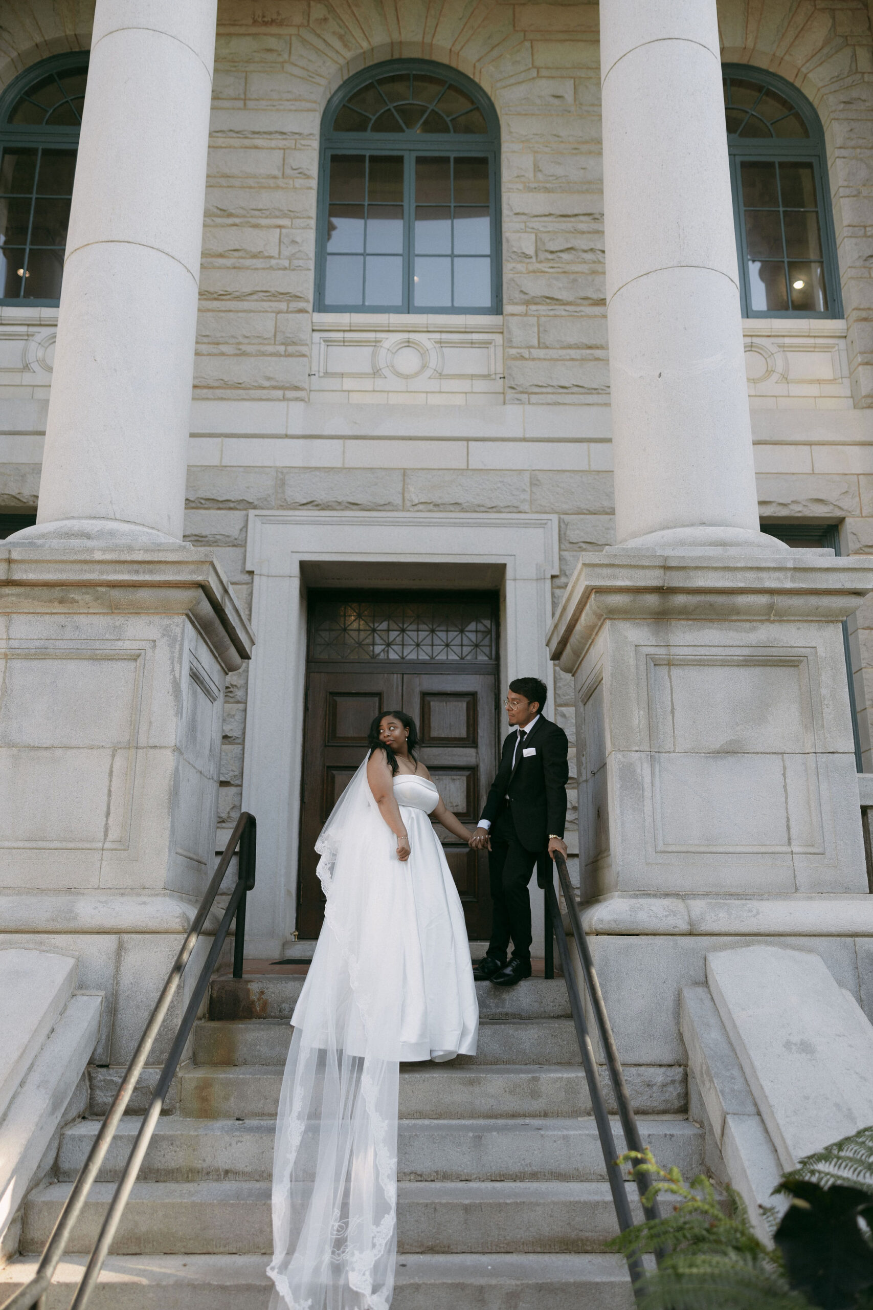 Intimate Historic DeKalb Courthouse Wedding in Atlanta, GA ...