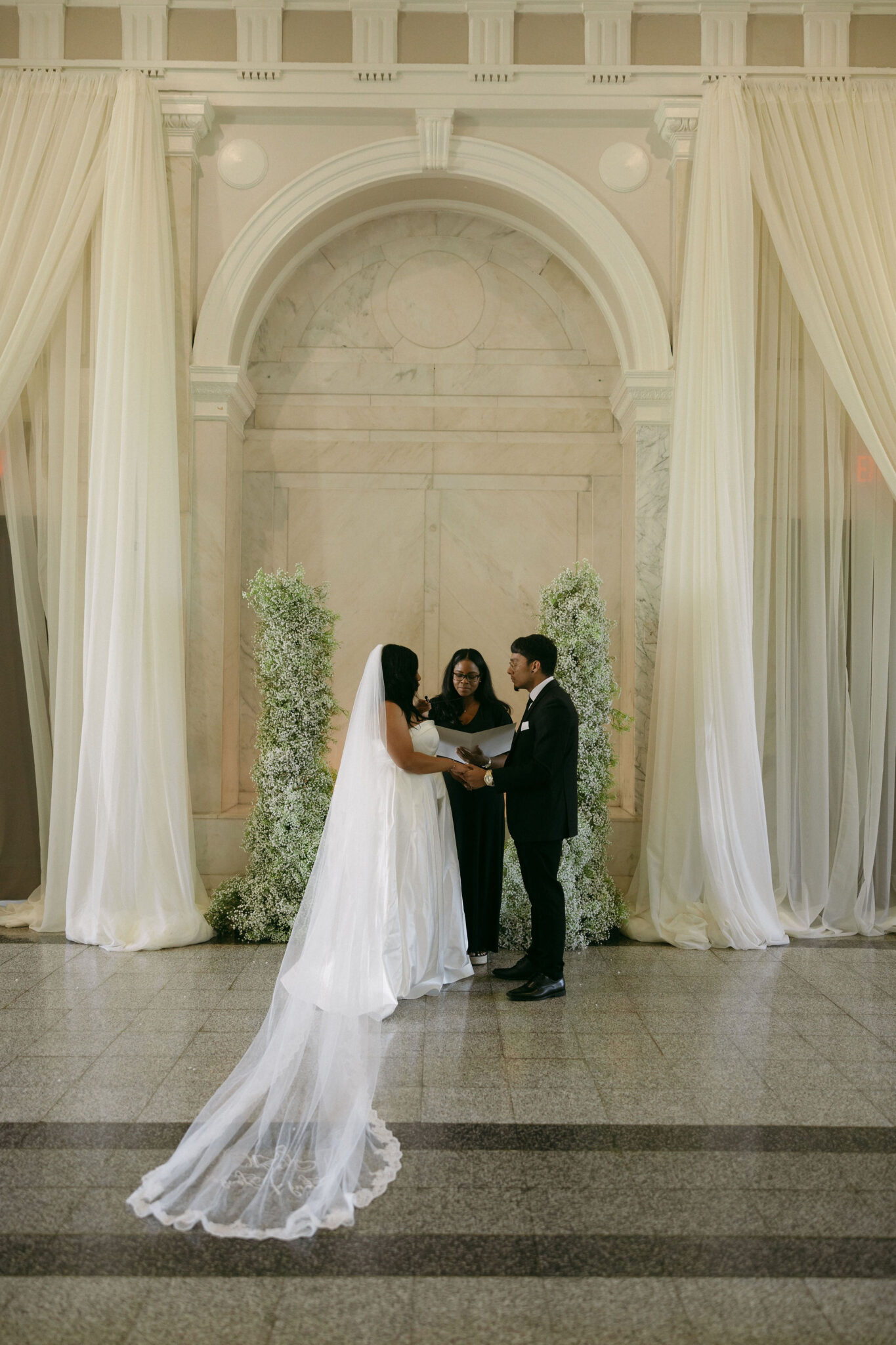 Intimate Historic DeKalb Courthouse Wedding in Atlanta, GA ...
