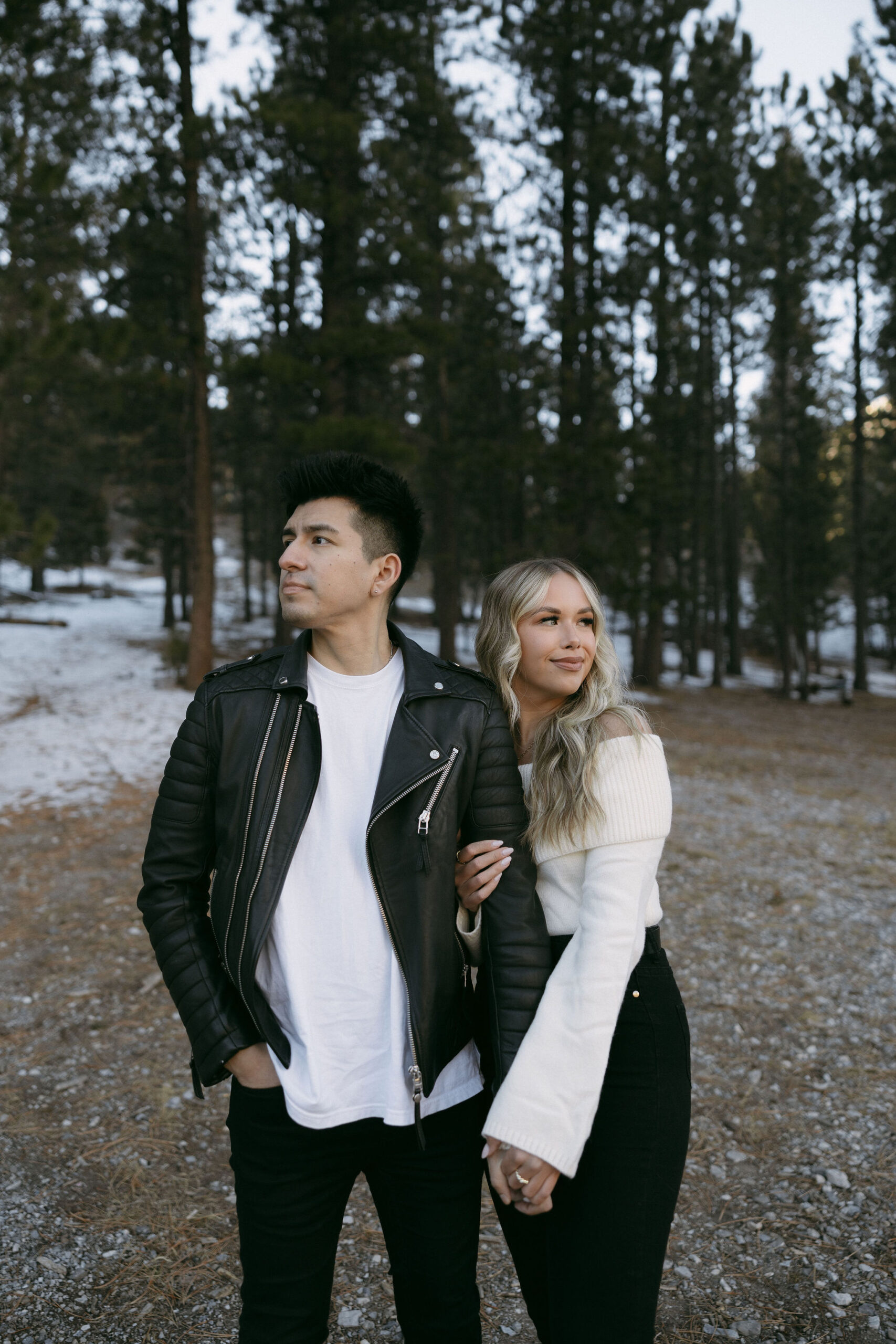 The Ultimate Guide to Couples Poses For Photos - briannajulianphoto.com